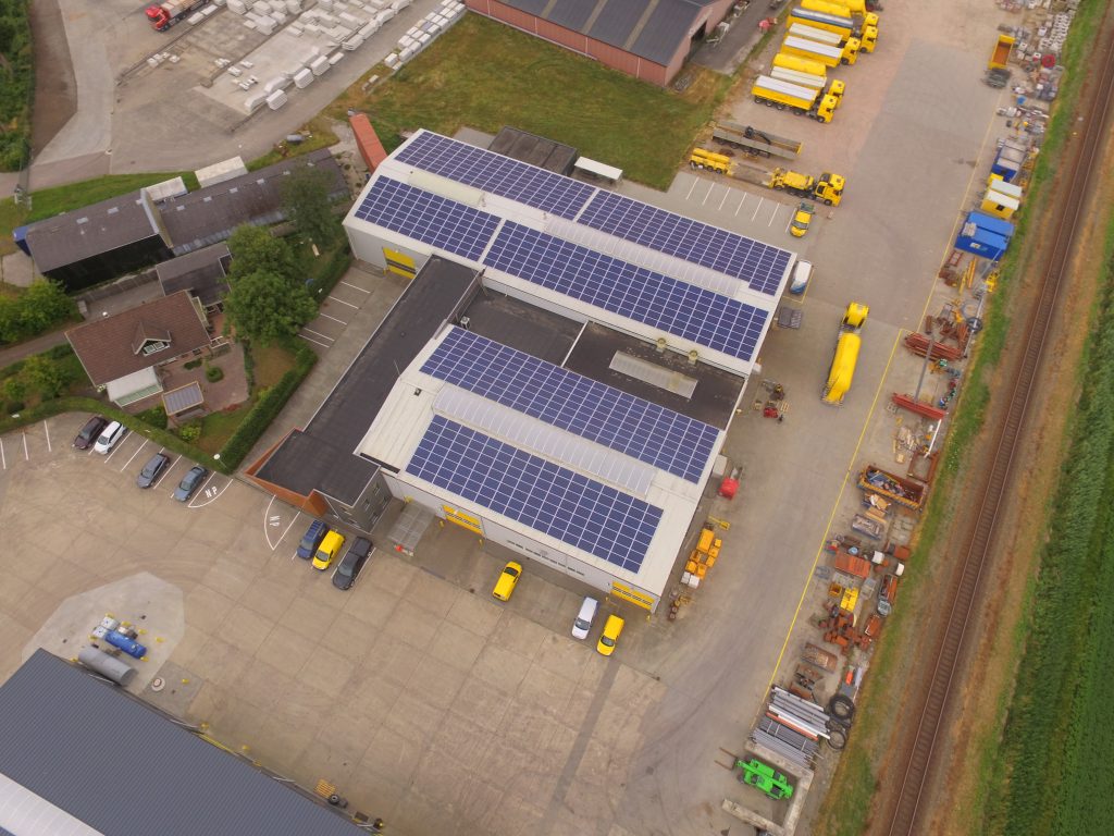 Periodieke audit bij Elzinga Loon- en Grondverzet en Cargo Facilities Periodieke audit bij Elzinga Loon- en Grondverzet en Cargo Facilities